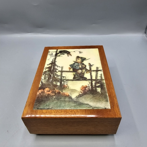Hummel | Other | Vintage Hummel Music Box Reuge Movement Made In Italy ...